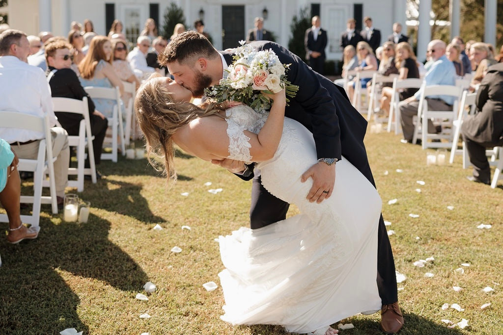 Kaylee + Blake – Always in Bloom Florist